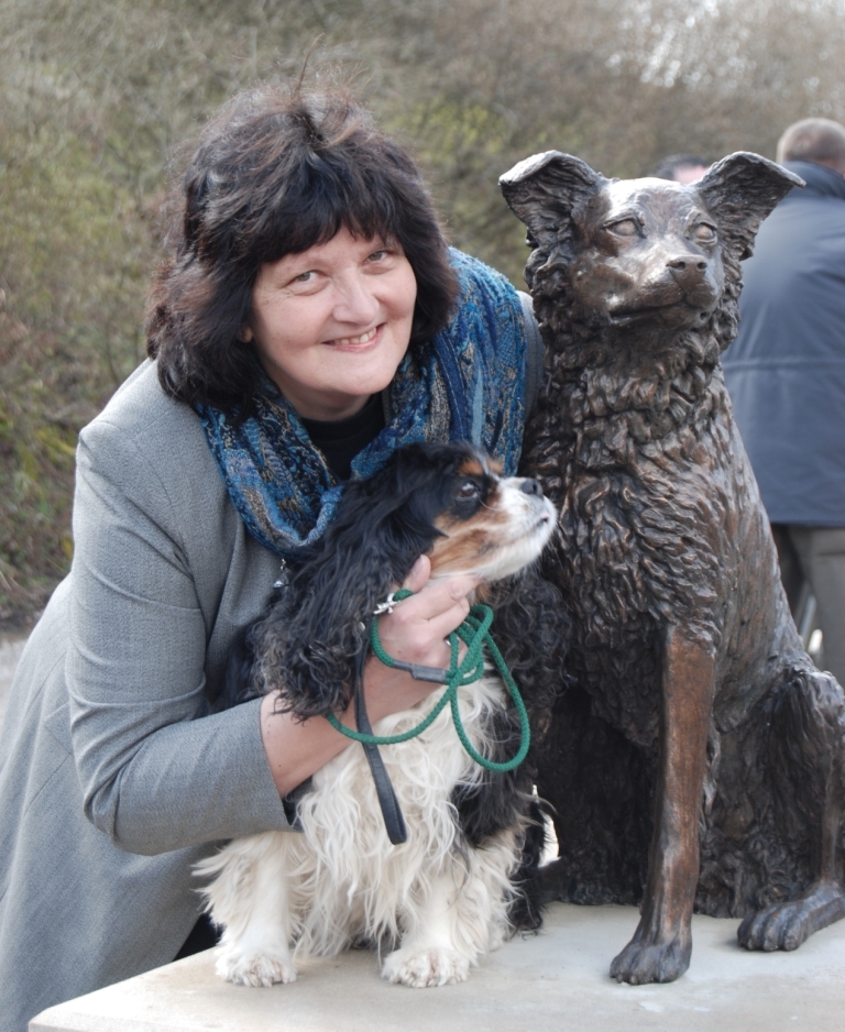 Sculptor Artist Creative Writer and Speaker - The Sculptress JOEL